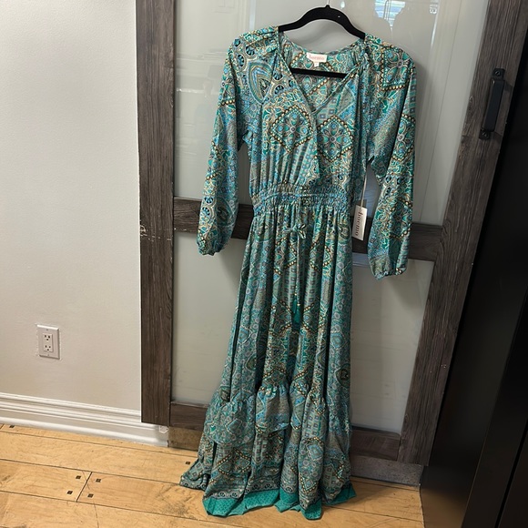 Boemos | Dresses | Boemo Boho Multi Color Paisley Print Long Sleeve ...